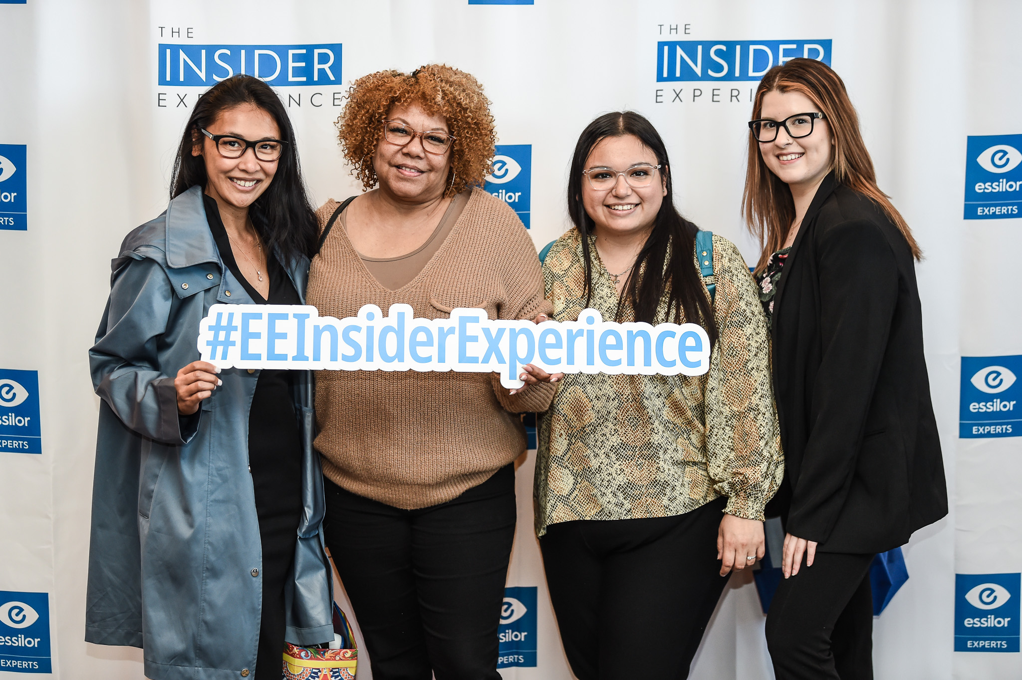 Two Colors Are Better Than One | Essilor Experts